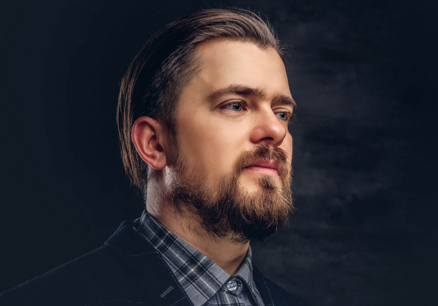 Modern Viking: Short Haircuts Inspired by Norse Warriors